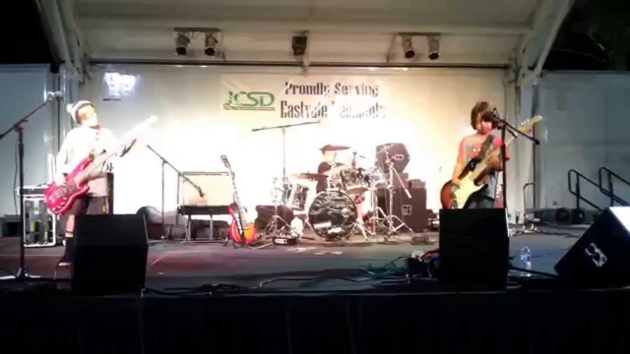 Minor Strut - Ring of Fire (only 3/5ths of the band) - YouTube