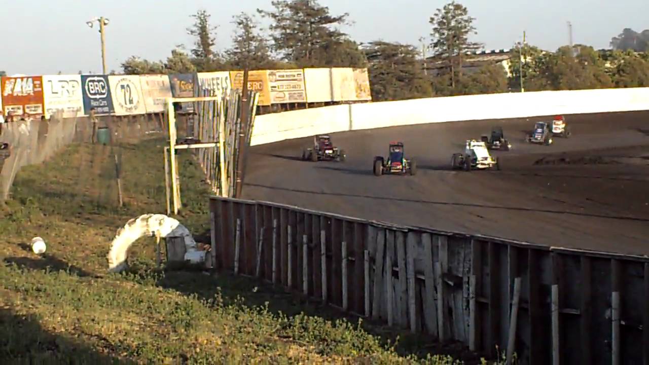 USAC Heat Race Alissa Geving Won 6 20 09 Petaluma Speedway - YouTube
