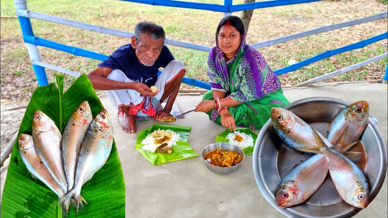 চন্দনা ইলিশ মাছ এর সাথে উচ্ছে বেগুন আলু দিয়ে ঝাল || Toli shad recipe ...