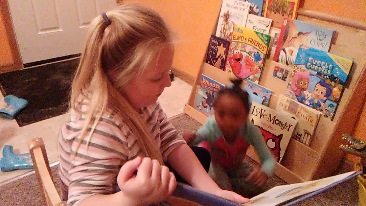 The sleepover story book time - YouTube