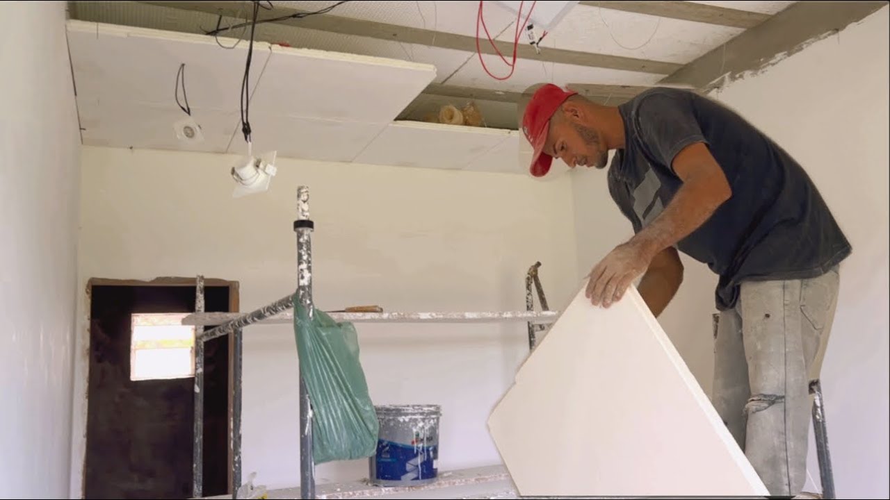 COMEÇARAM COLOCAR O GESSO DO QUARTO 😃 - YouTube