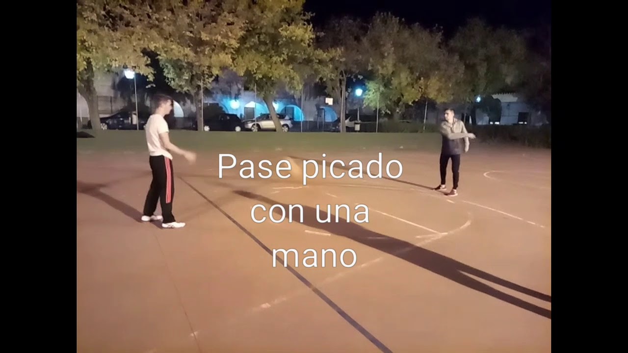 Pase baloncesto: Pase picado con una mano - YouTube