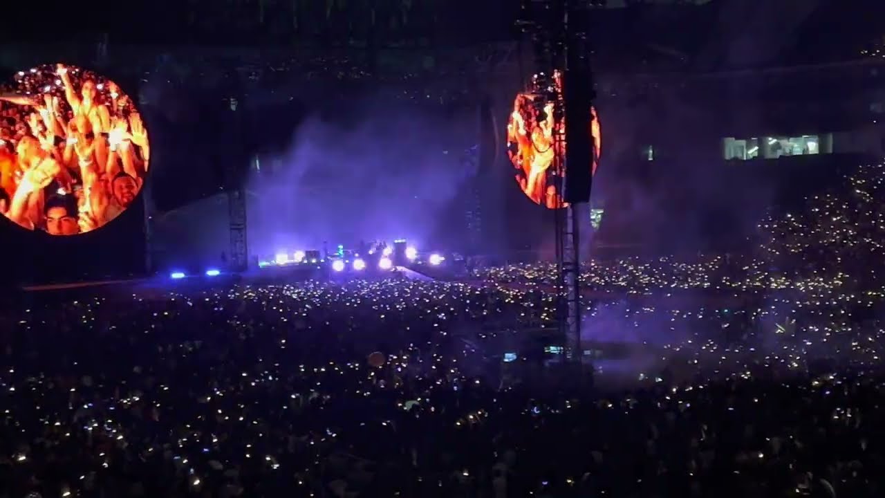 Coldplay | In my place, Yellow, Coloratura* | Live at BBVA Stadium ...