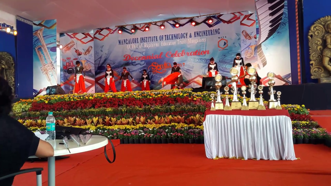 "vi§ible illu§ion§" in MITE fest SENTIA 2017 - YouTube