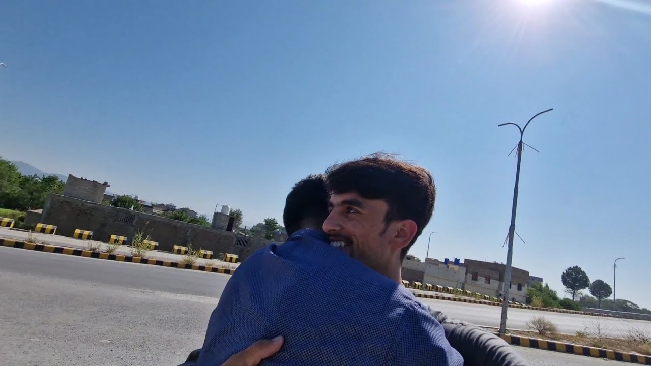 MEHRAN GARI B NAM PA HO GAI OR PURNY DOSTO KA SATH TOUR B CHOTA SA HO ...