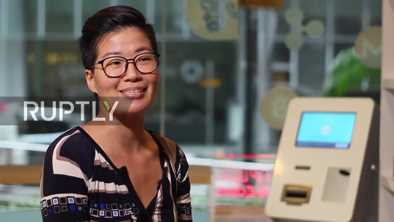 Sử dụng Ducatus coins để thanh toán cafe tại Singapore - YouTube