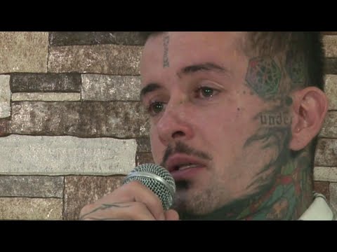 Prima dată când Zanni plânge depunând mărturia sa cu privire la întoarcerea lui la Hristos .