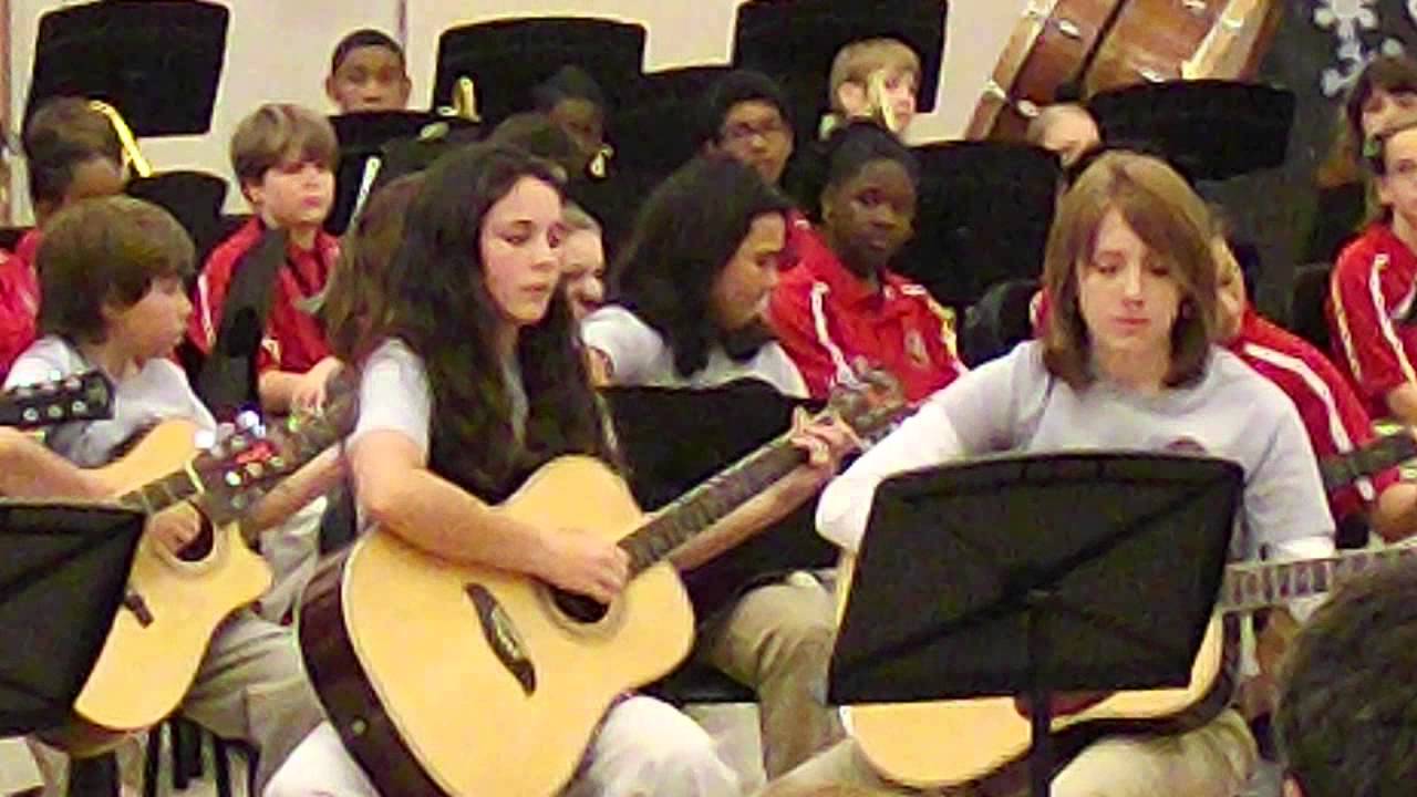 Glynn Middle Scool Guitar Christmas Concert - YouTube