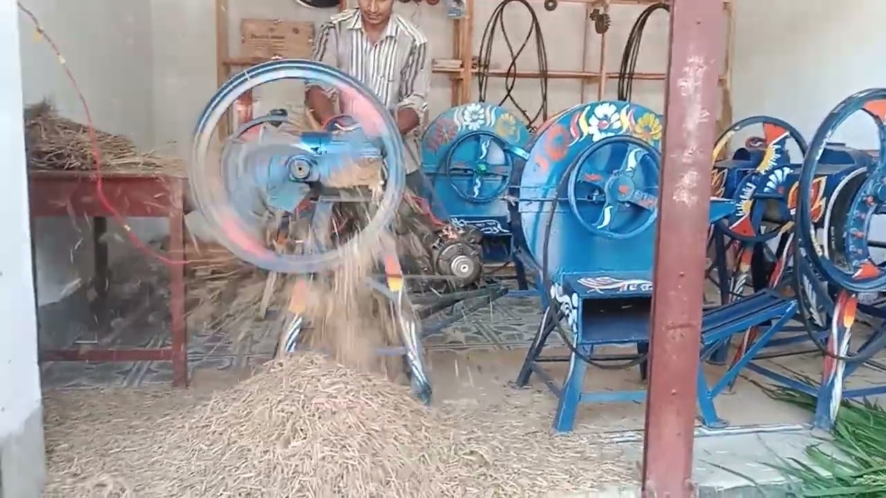 Chaff cutter,খড় কাটা মেসিন। খড় ও ঘাস কাটা মেসিন।khor kata machine ...