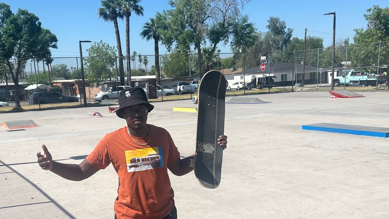 Early Morning Perry Skate Park Session - YouTube