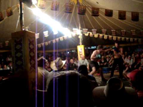 Birdsville Races 2009 Outback boxing tent - Round 2 - YouTube