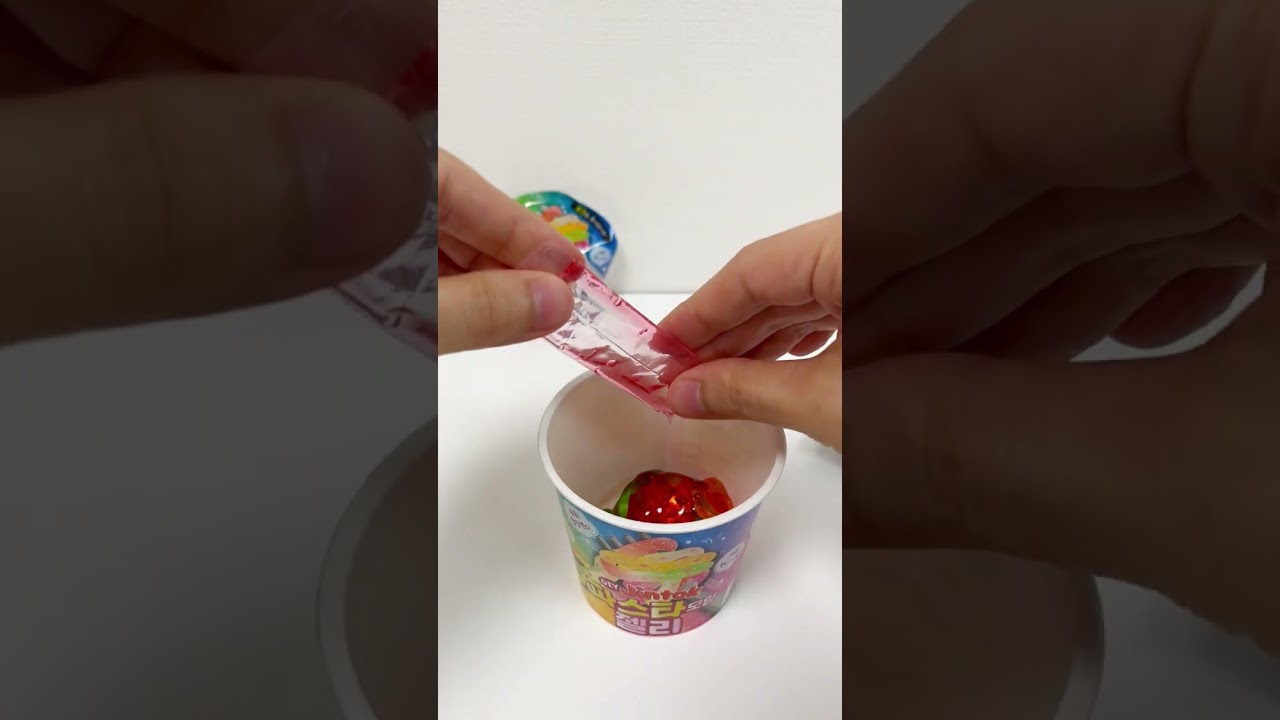 Pop Rocks Pasta Gummy DI... : 有名YouTuber