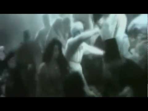 Tam fərqli Harlem Shake Completely different Harlem shake Dəli kür filmi . azerbaycan. new 2013