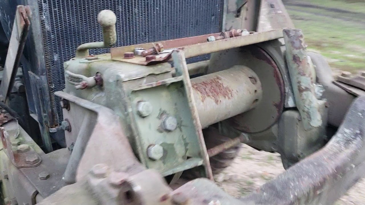 How to remove the engine/ power pack from an M35A2. - YouTube