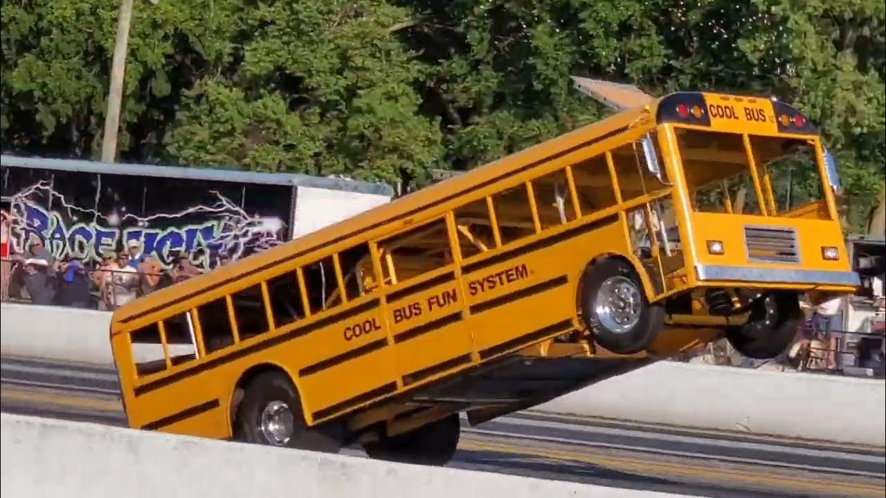 World's Fastest School Bus - YouTube