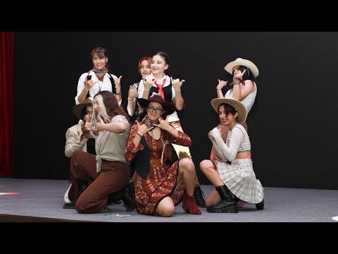 2022 K-Pop Academy C Grubu Öğrencilerinin Dans Performansı --- PSY - That That