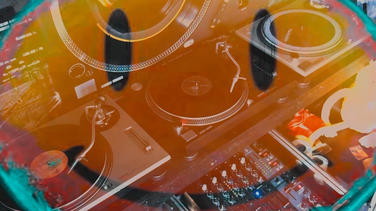 Retro Techno Classics Mix - YouTube