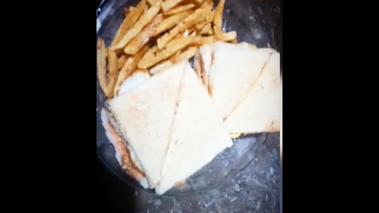 Chicken Sandwich ||Mix Magic By HiyaShk|| Simple sandwich - YouTube