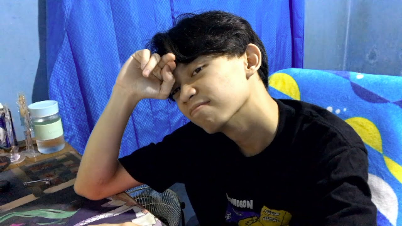 Stream menutup bulan Agustus, also today is my birthday UwU kyahh ...
