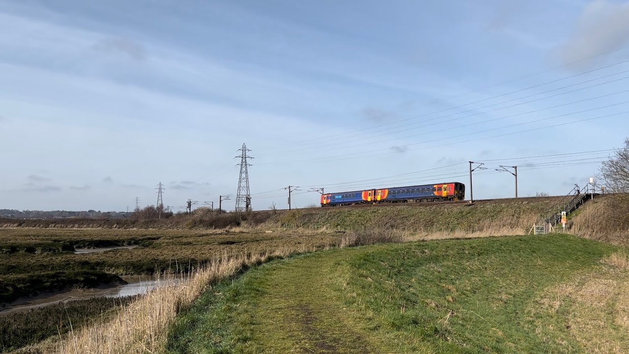 Network Rail 153385 and 153311 camber past Brantham working 2Z10 - YouTube