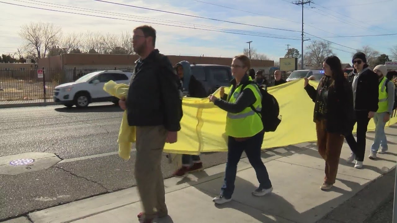 Albuquerque community members honor lives lost who were living on the ...