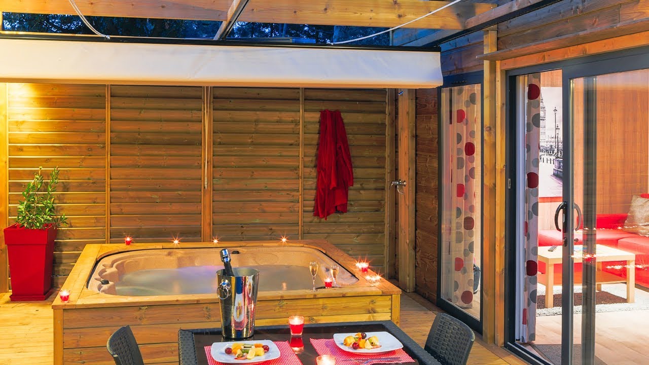 Cottage Prestige | Camping Signol (Île d'Oléron) - YouTube