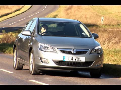 New Vauxhall Astra driven - and reviewed by autocar.co.uk - YouTube