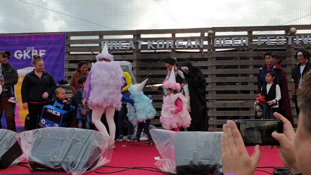 2018 용산 GKBF 할로윈축제 코스프레 가족팀 - YouTube