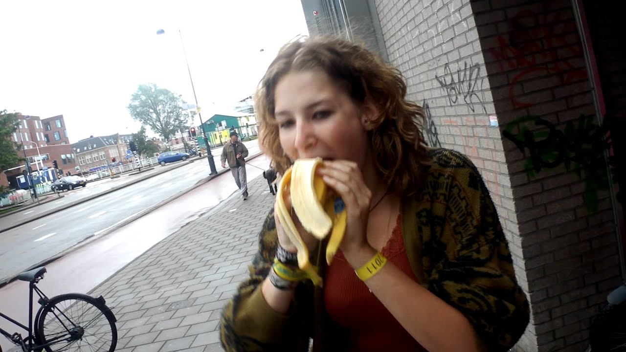 Deepthroat Een Banaan Youtube