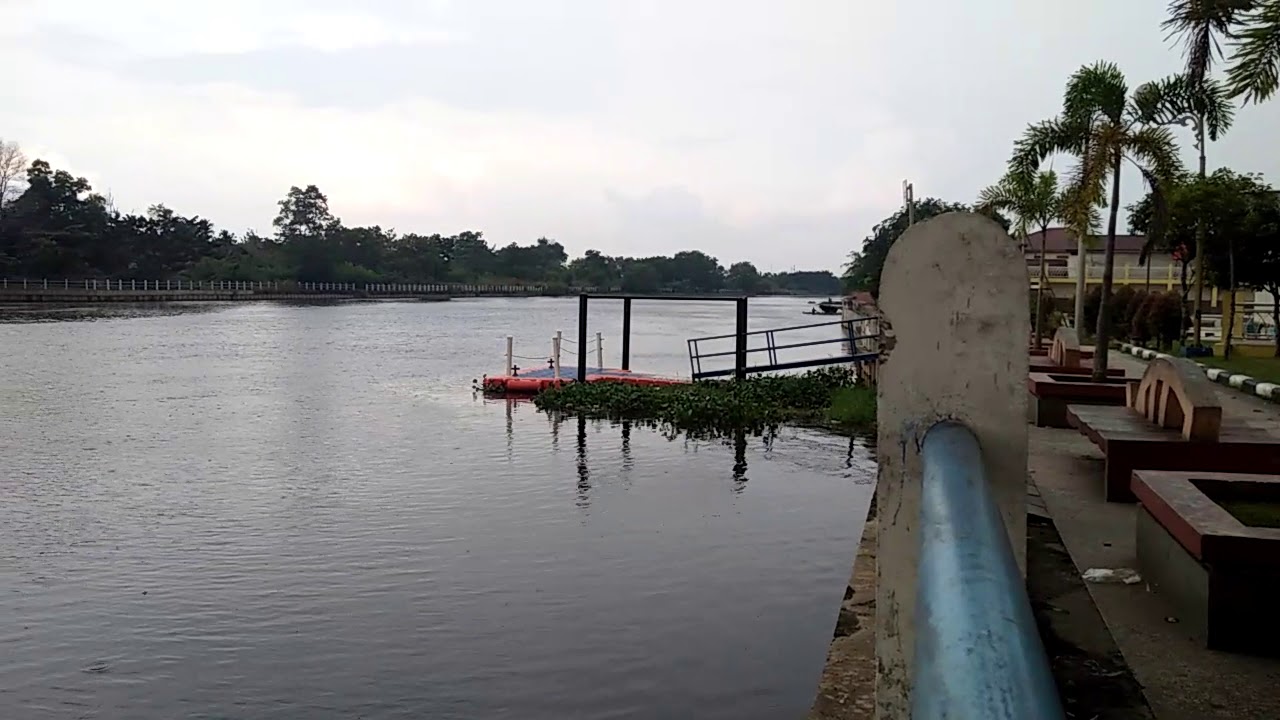 SUNGAI SIAK, Begini Penampakan sungai Terdalam Di Indonesia - YouTube