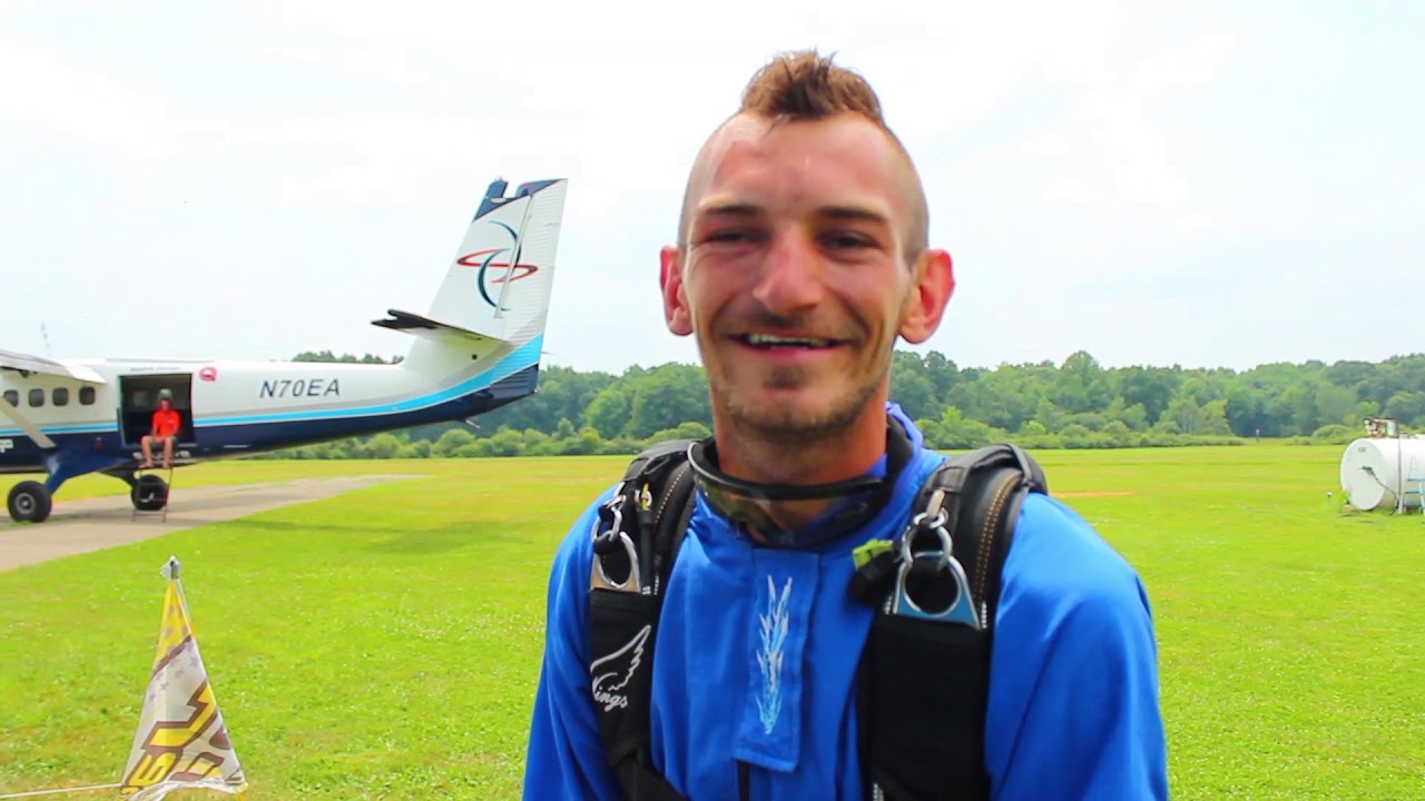 Bob Gates 50th Skydiving Anniversary - YouTube