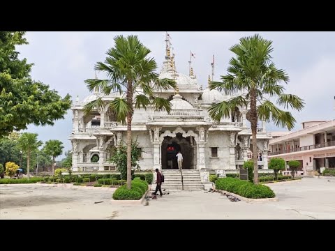 Shree swaminarayan mandir Chhapaiya - YouTube