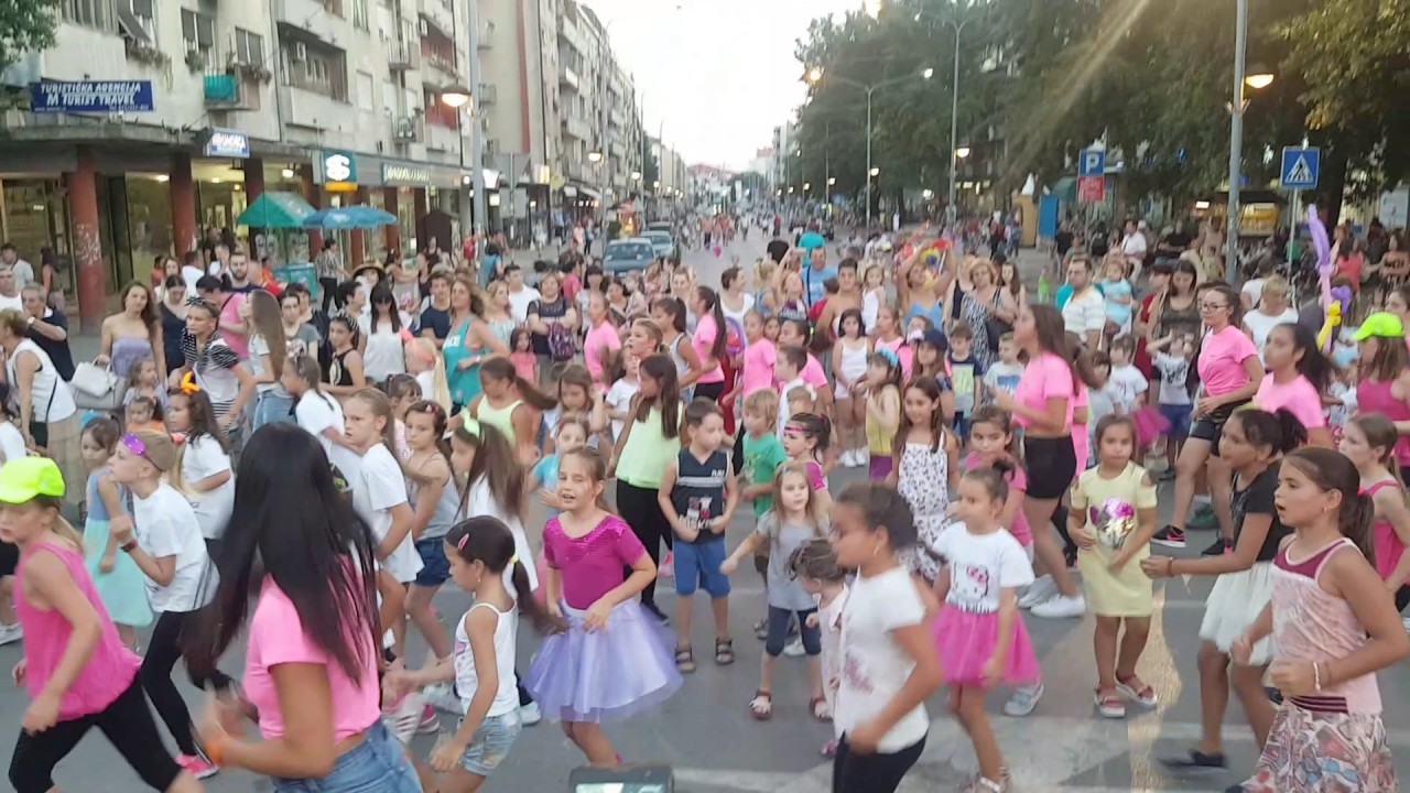 Zumba zumba - Royal kids - YouTube