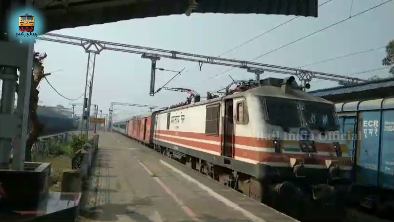 Express Trains Passing at High speed 🚂🚃🚃🚃🚃. Watch in 1080p and 60 fps ...