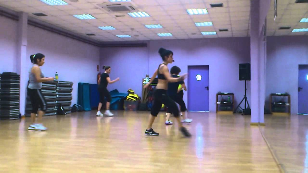 coreografia de aeróbic simetrica - YouTube
