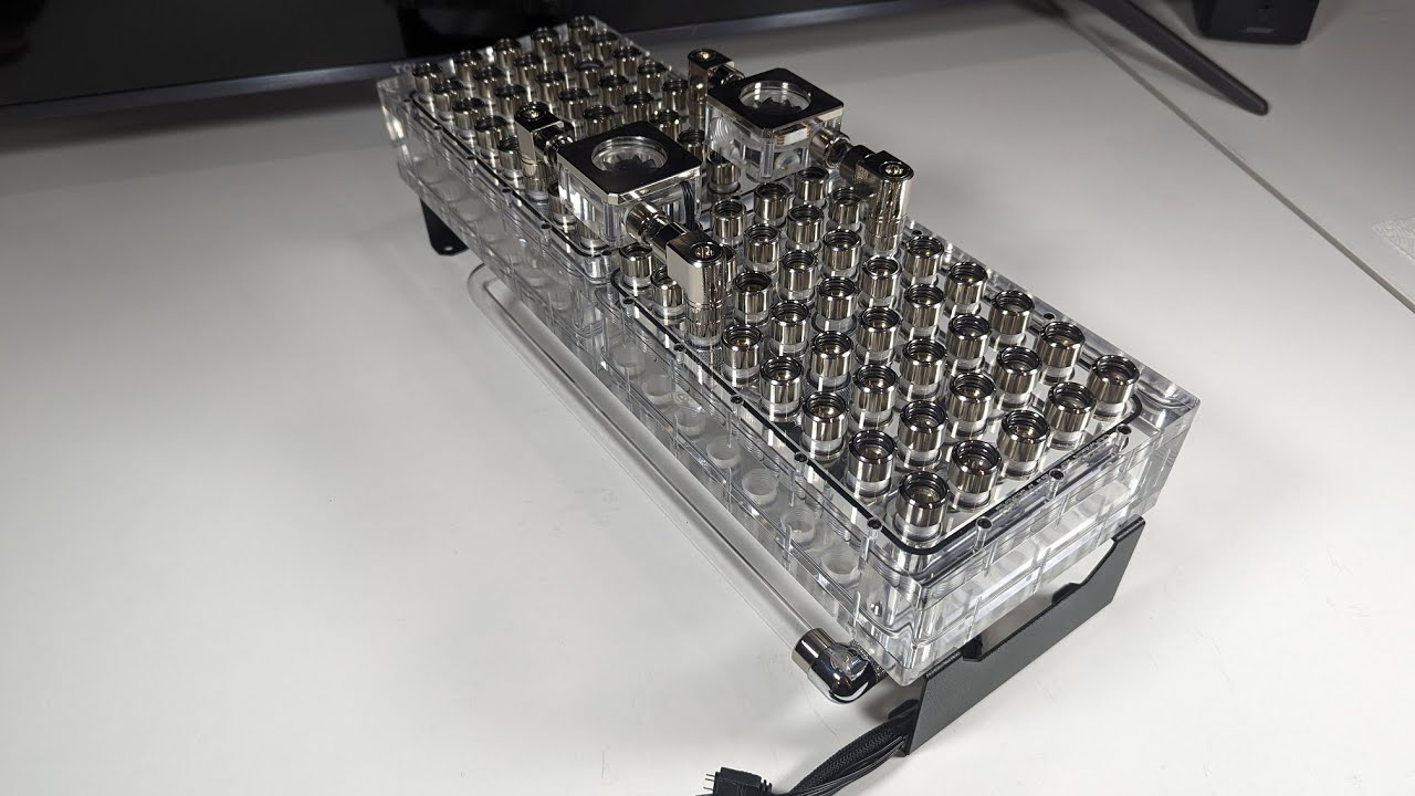 Computer Water Cooling - Distro Plate - 420mm Dual Loop 142 Ports - YouTube