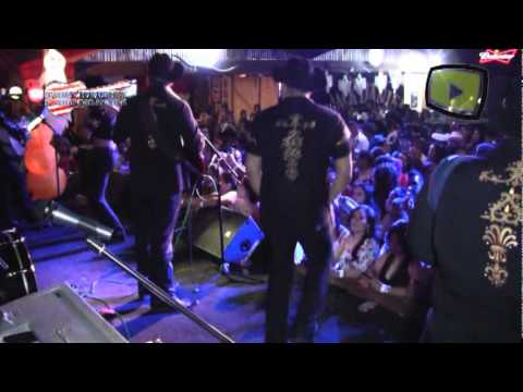 EL TAO TAO GRUPO KONTROL (EN VIVO) - YouTube