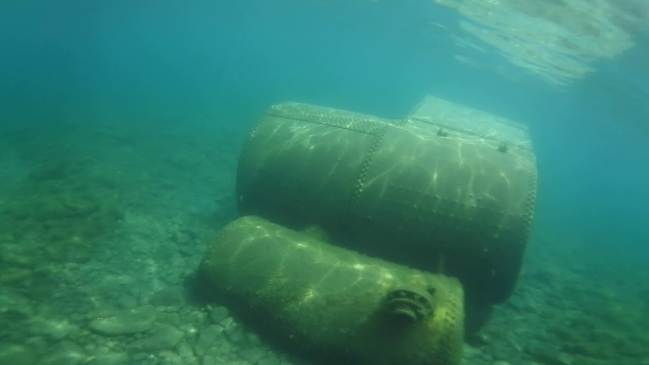 360 Underwater Silver Spray Shipwreck on Morgan Shoal (C) - YouTube
