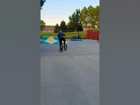 Bmx Fakie - YouTube