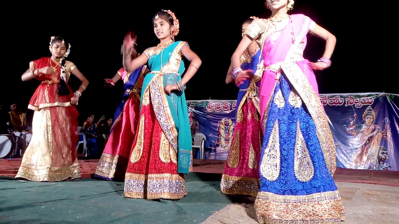 Banjara dance j.p nagar - YouTube
