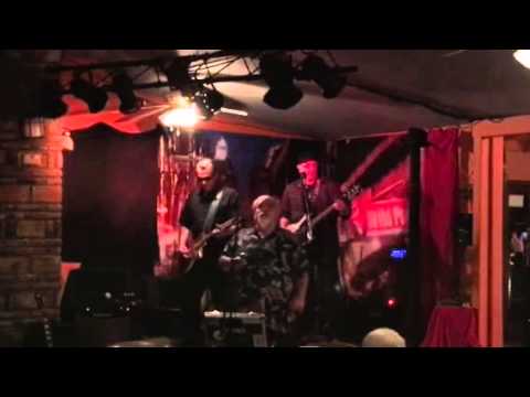 Chet Cannon @ the Blues Against Hunger show. - YouTube