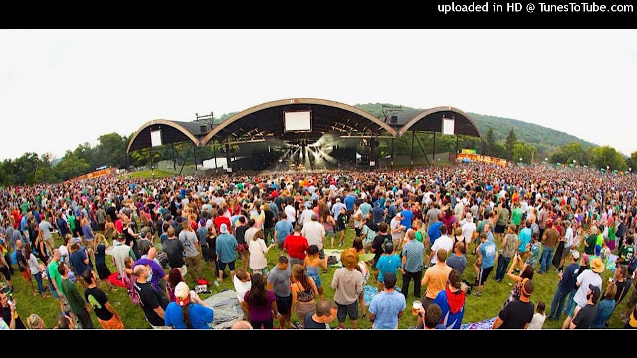 2.4 Phish - Tweezer (AUD) 8/9/15 - Alpine Valley Music Theatre, East ...