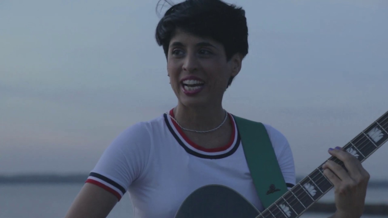 I follow rivers - Ceci Moya y Ronda - I follow Rivers, Ceci y Ronda ...