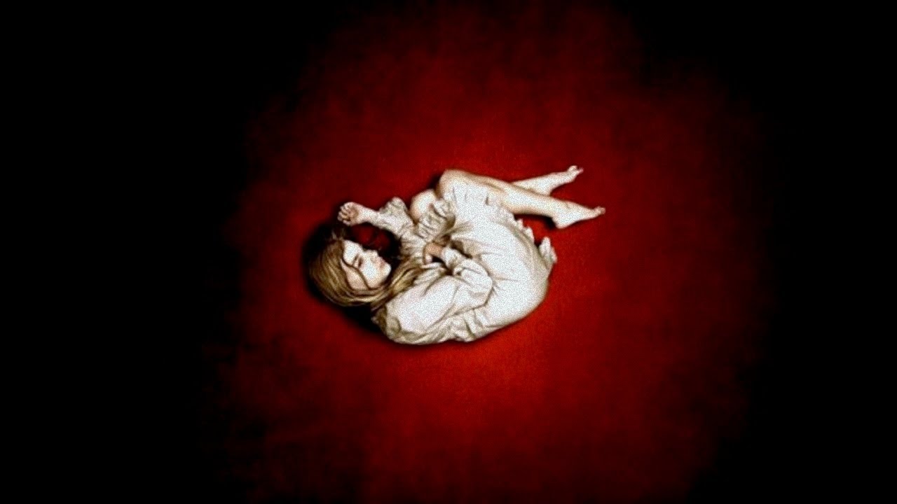 Let Me In (2010) Film Explained in Hindi | Romantic Horror Let Me In ...