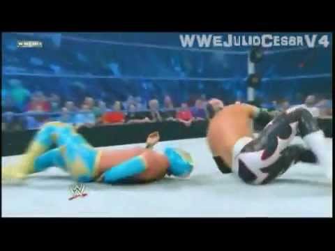 Mascara Vs. Mascara: Sin Cara Azul (Mistico) Vs. Sin Cara Negro (Hunico ...