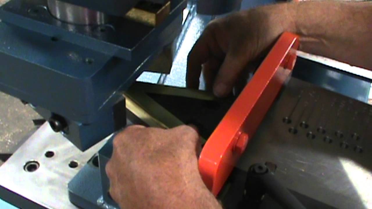 Scotchman Leaf Spring Clipping Tool - YouTube