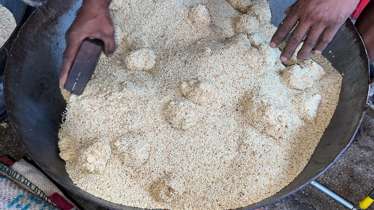 Bihar Winter Special Unique Dessert Tilkut Making | Patna Street Food ...