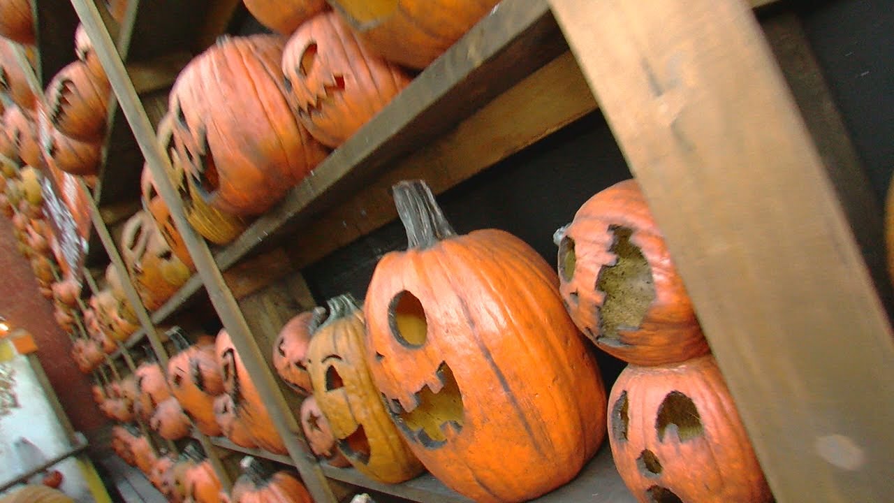 The Dent Schoolhouse brings new fun and terror for 25th season - YouTube