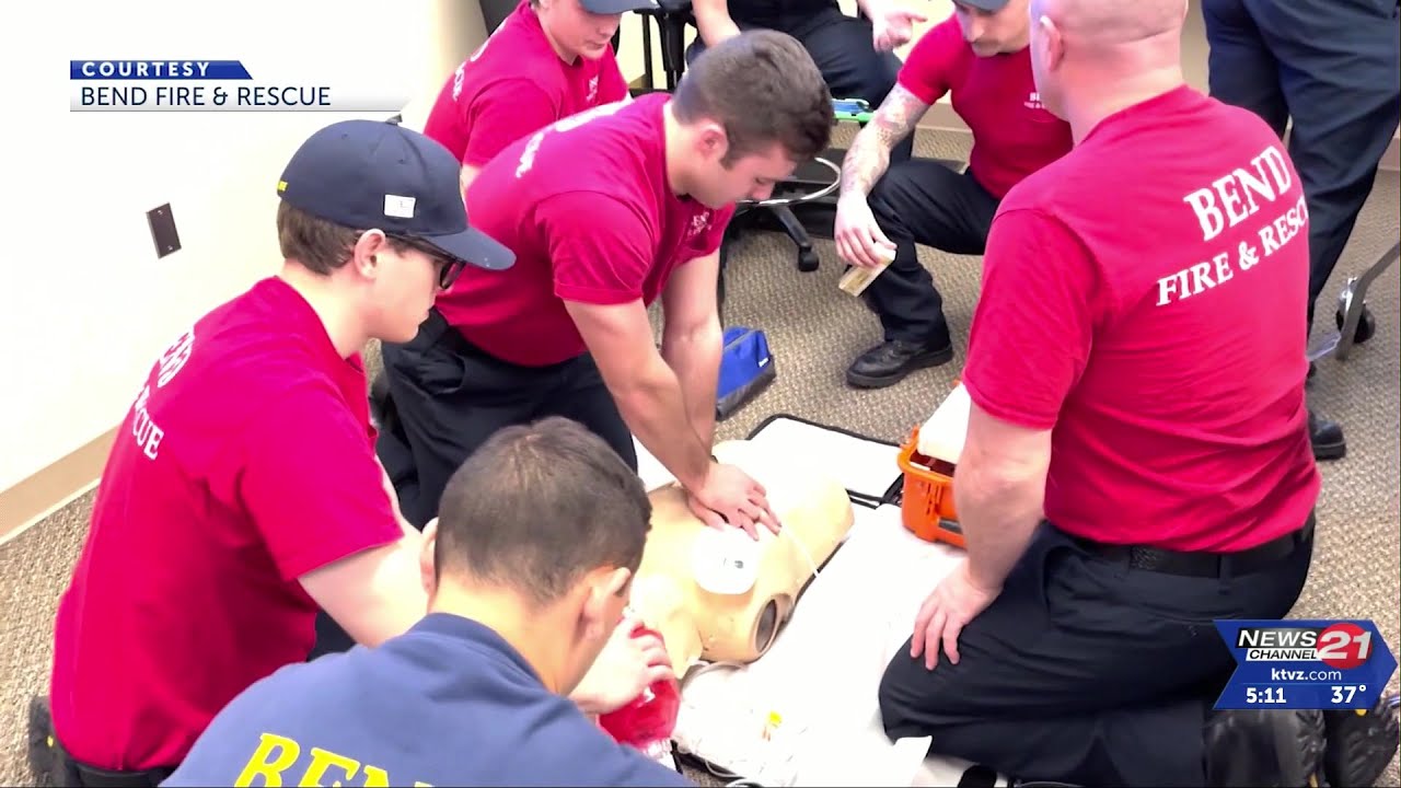 Bend EMS officer praises quick action to save Damar Hamlin's life ...