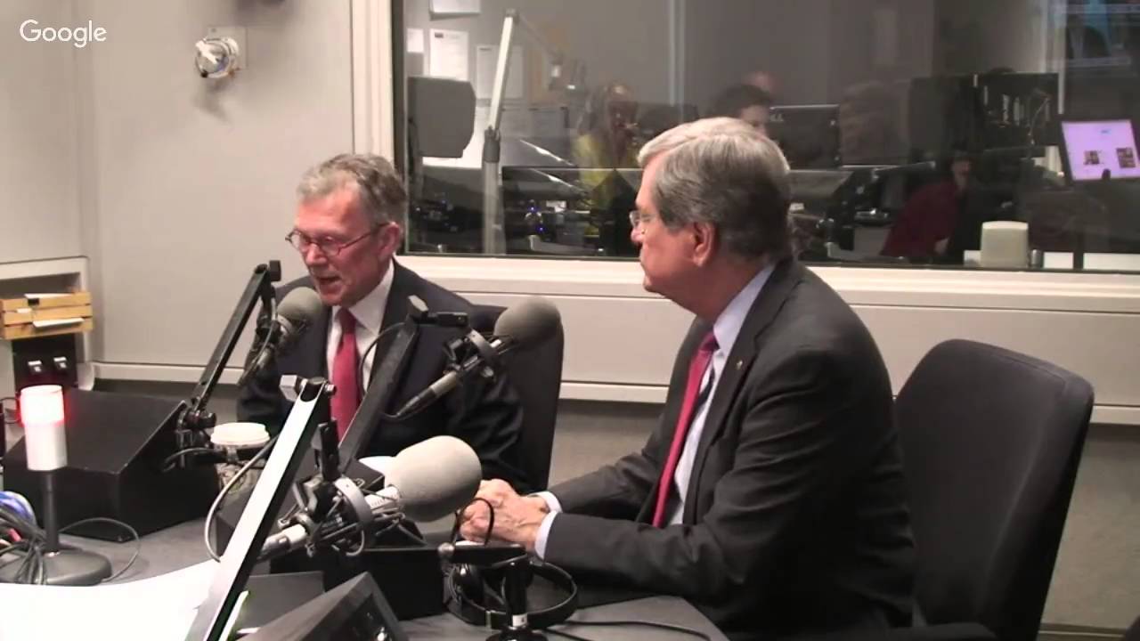 Former Senators Trent Lott and Tom Daschle: “Crisis Point” - YouTube